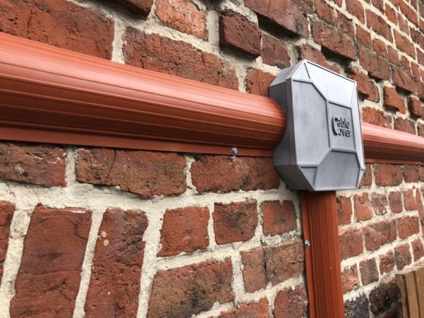 La goulotte électrique extérieure esthétique pour les façades - CableCover